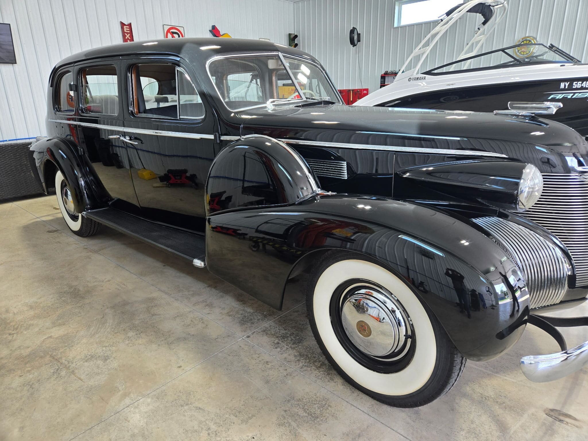 1939 Cadillac 75 Series Limousine - accauctions.com