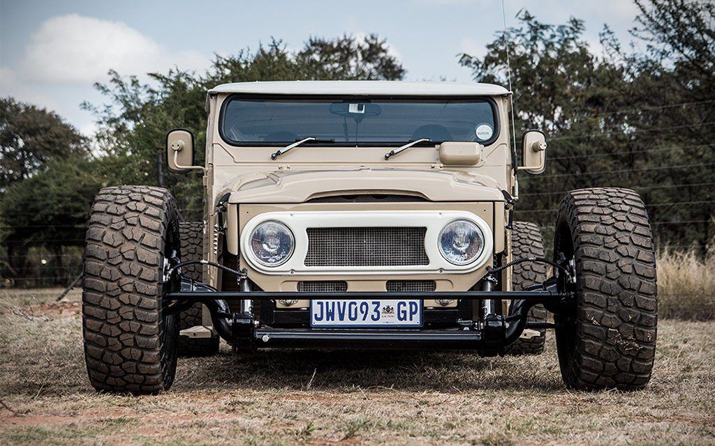 Girls and Hot Rods - AllCollectorCars.com
