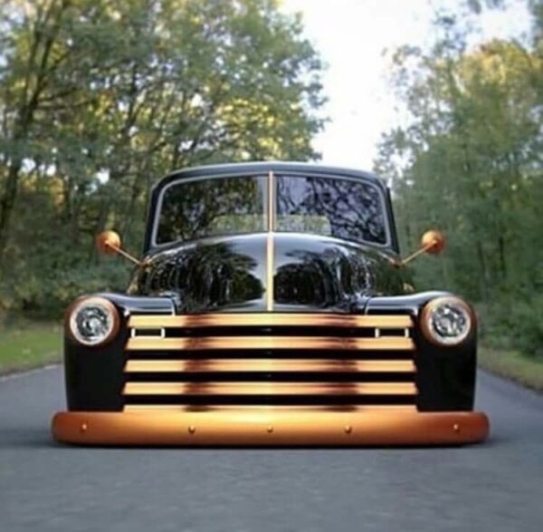 Top 10 Classic Trucks - AllCollectorCars.com